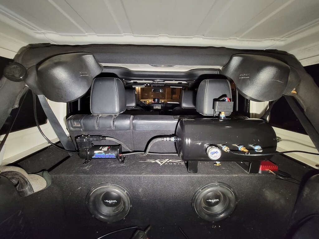 2014 Jeep Wrangler Unlimited Rubicon - Conductor's Special 544 ...